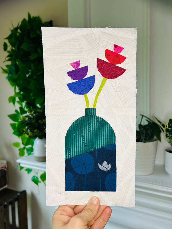 Spark Vase - Vase & Flower Foundation Paper Piecing (FPP) PDF Pattern ...